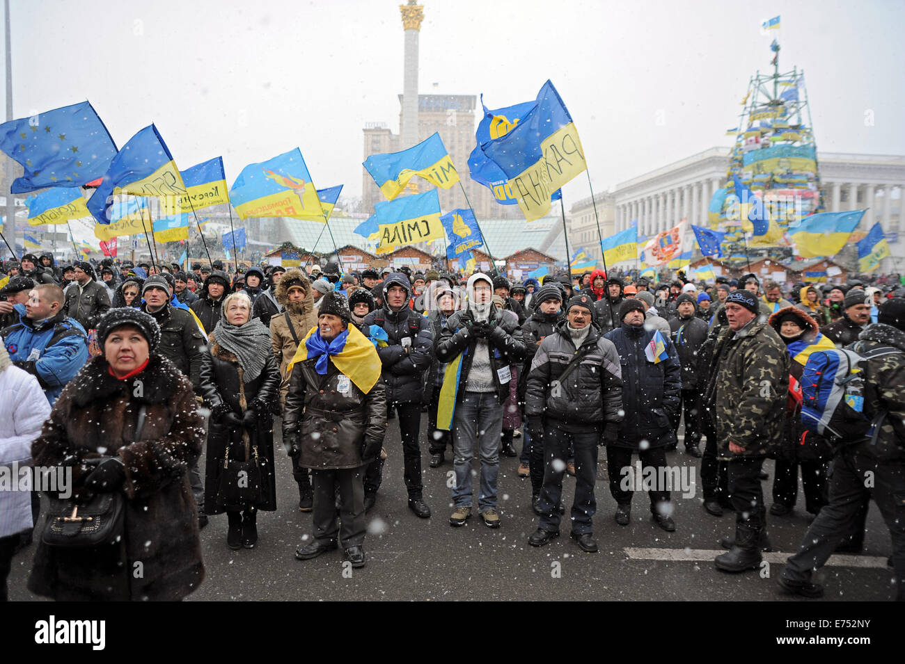 Ukrainian revolution hi-res stock photography and images - Alamy