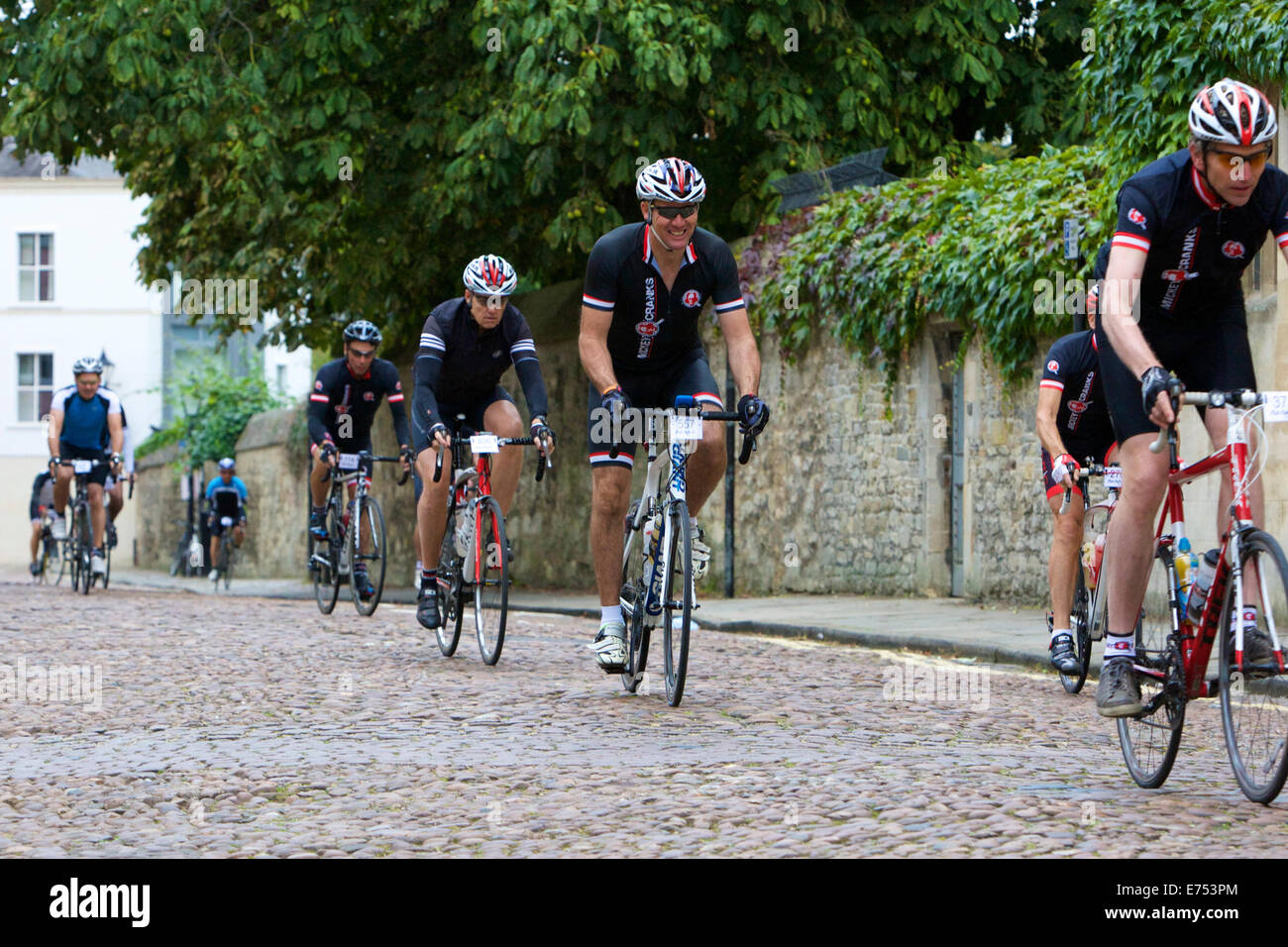 Sunday 7th September 2014. Oxford, UK. Several hundred cyclists take ...