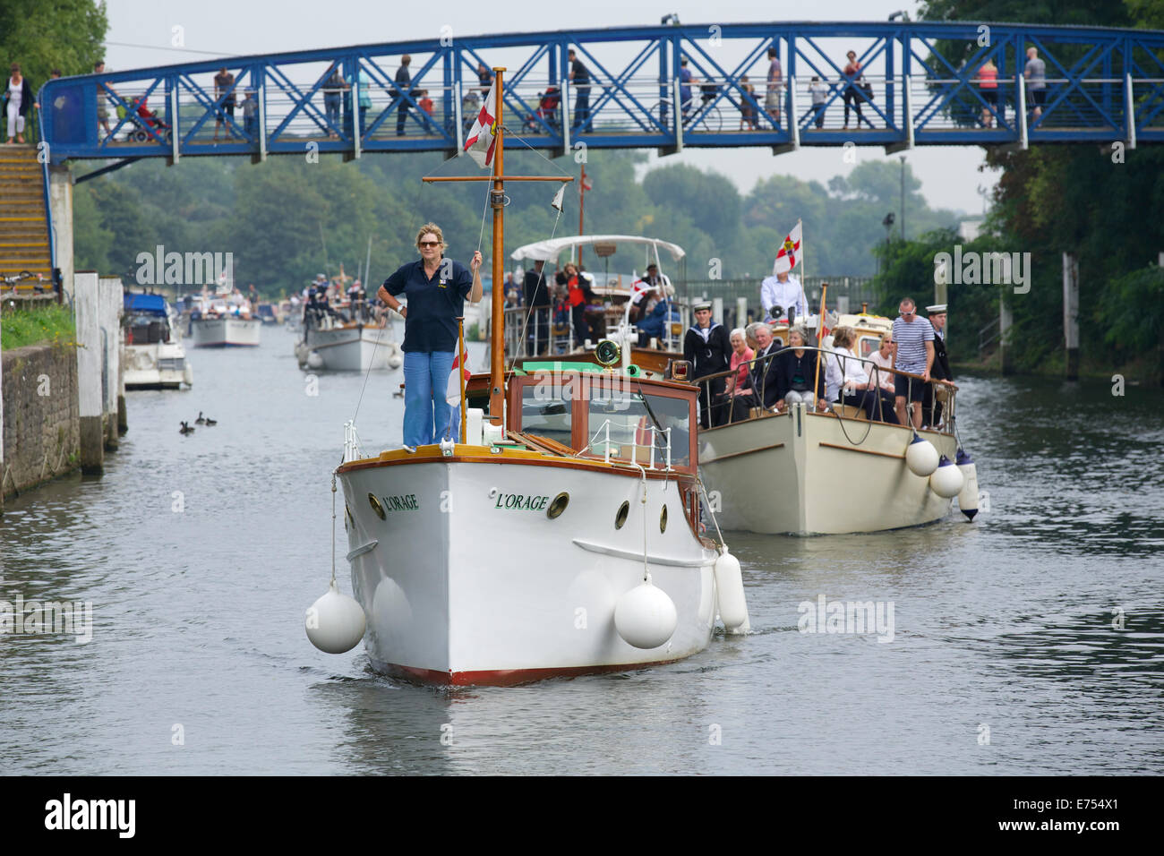 Teddington Lock, Teddington, Middlesex, United Kingdom. 6 September ...