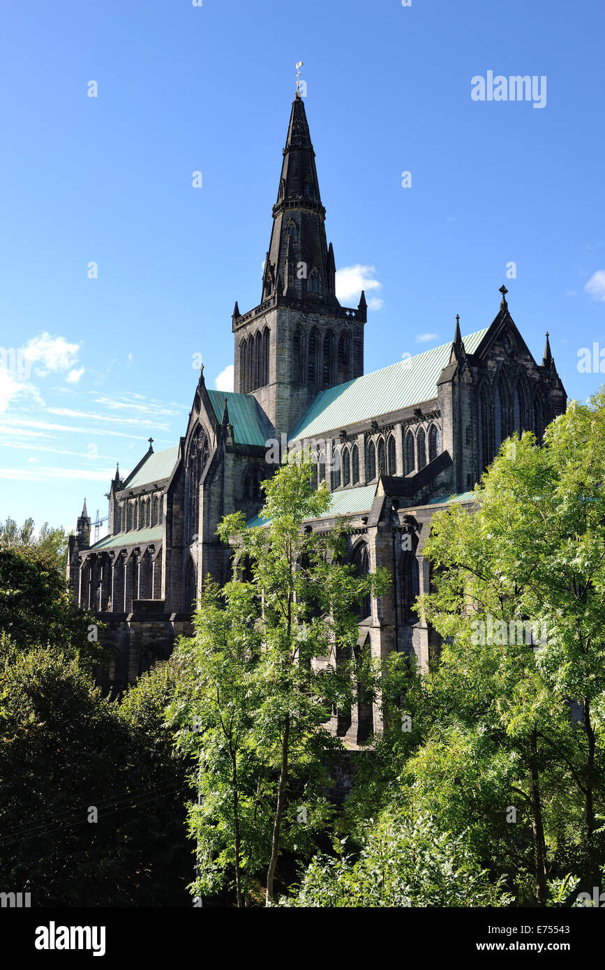 Glasgow cathedral scotland hi-res stock photography and images - Alamy