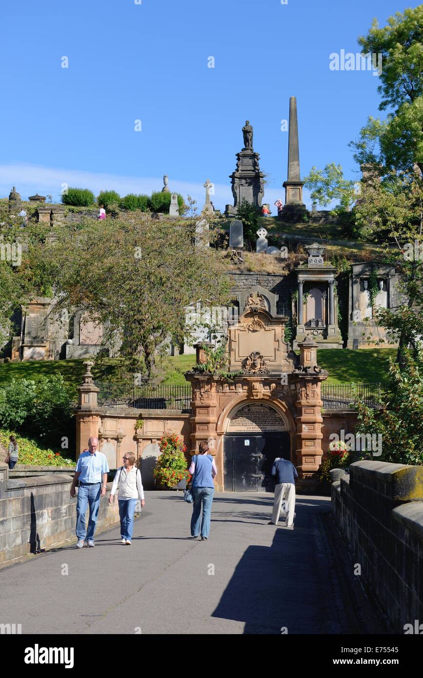 Scottish cemetery hi-res stock photography and images - Alamy