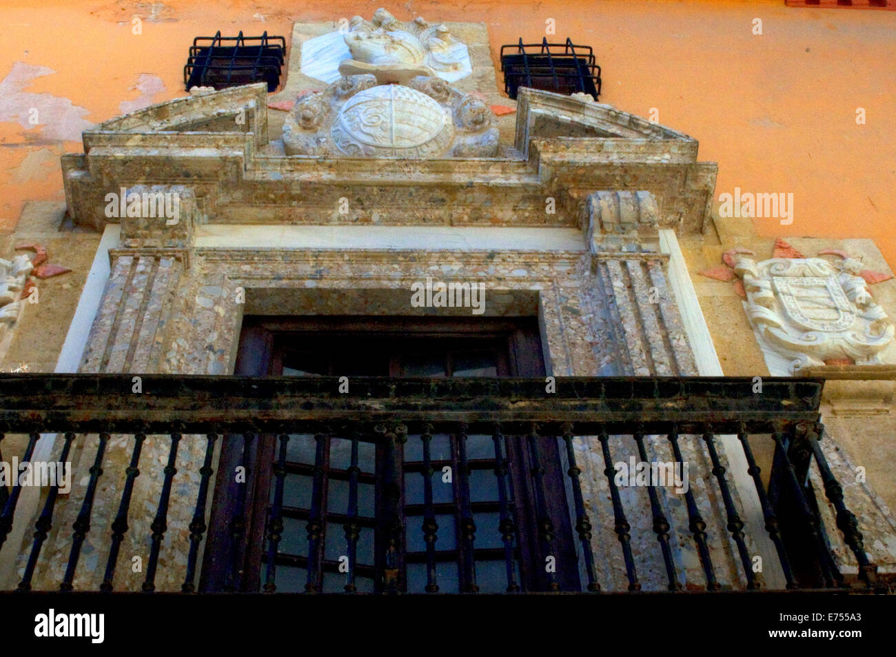 Window arches hi-res stock photography and images - Alamy