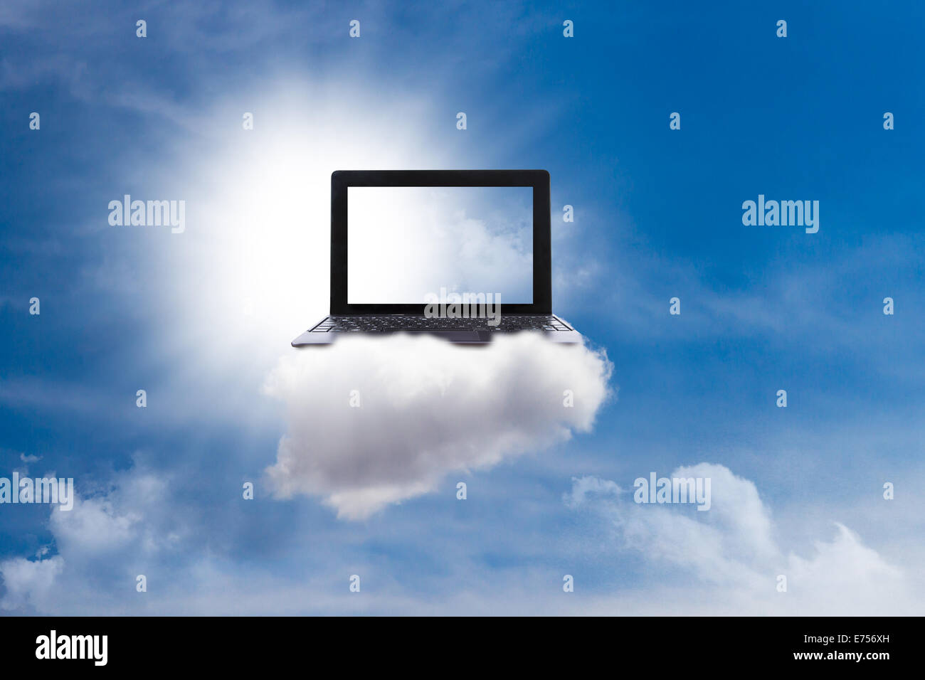Downloading screen in laptop hi-res stock photography and images - Alamy