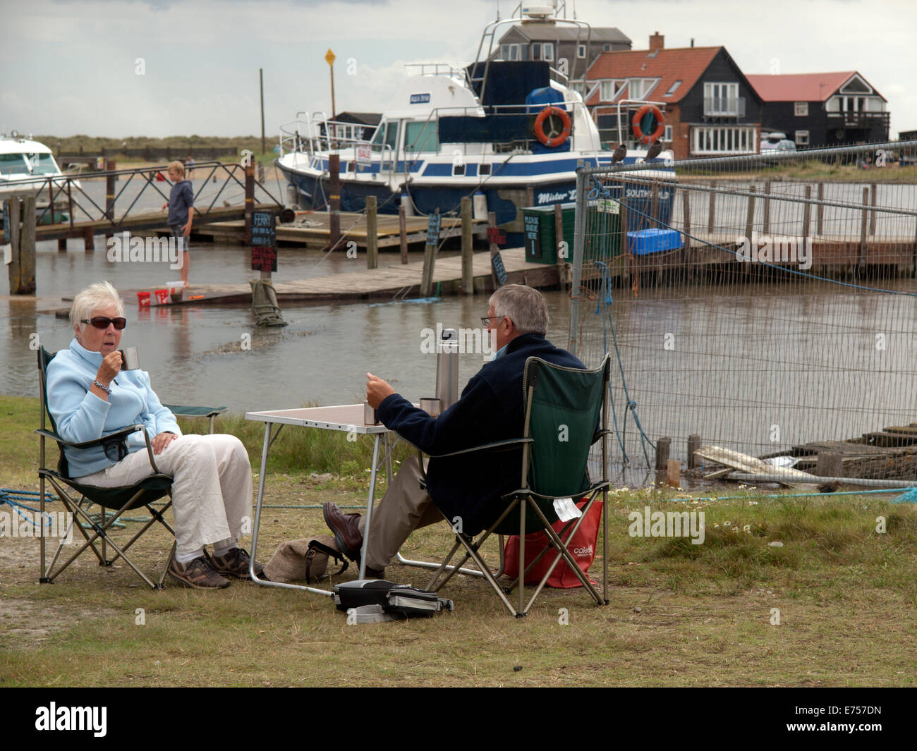 Harbour close hi-res stock photography and images - Alamy