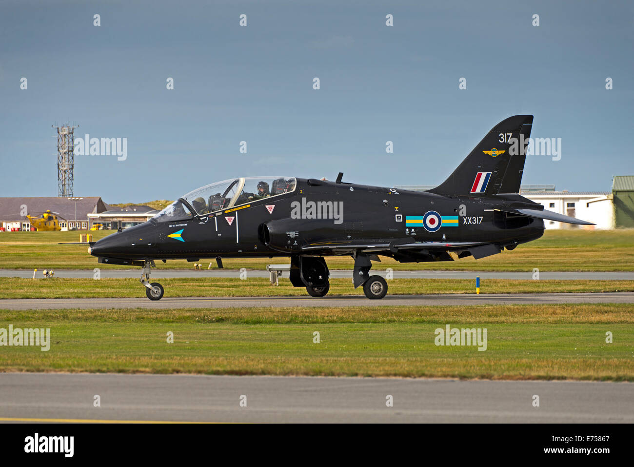 Xx317hawk hi-res stock photography and images - Alamy