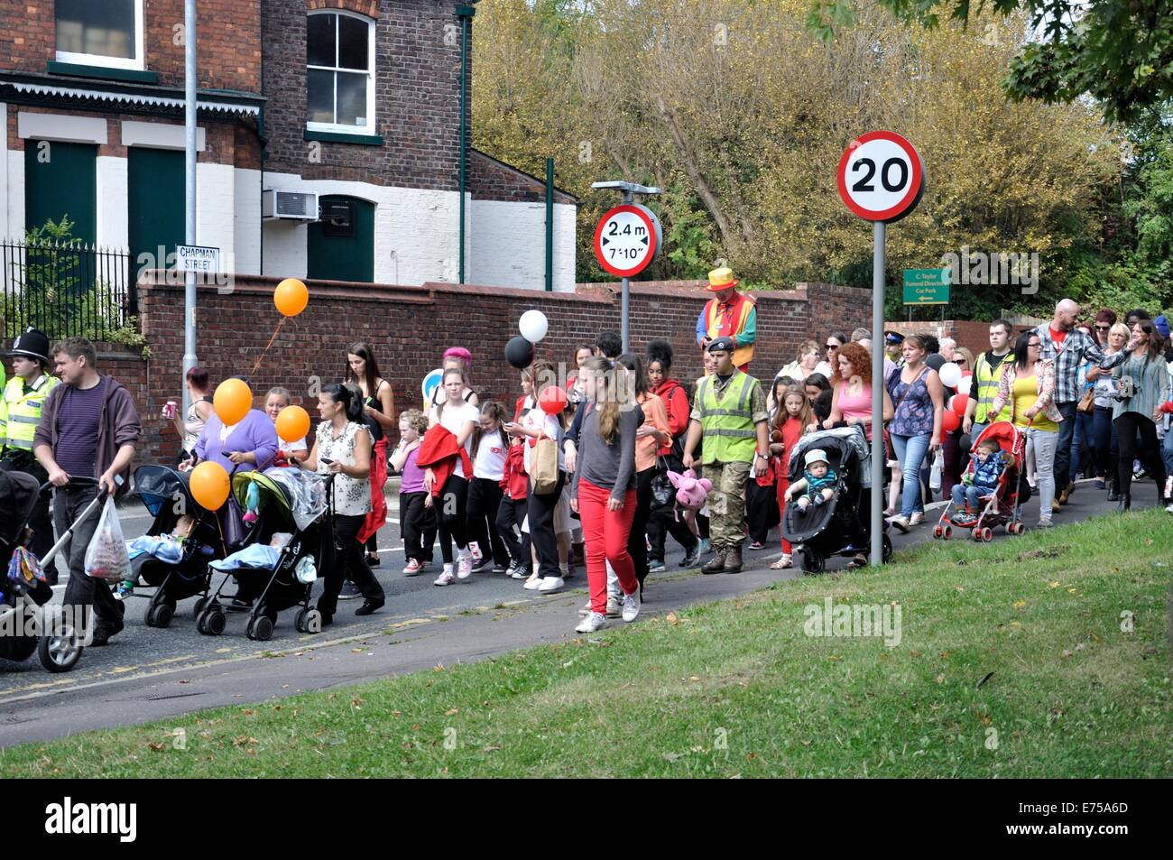 Gorton, Manchester, UK. 7th Sep, 2014. Gorton Carnival Parade on way to ...