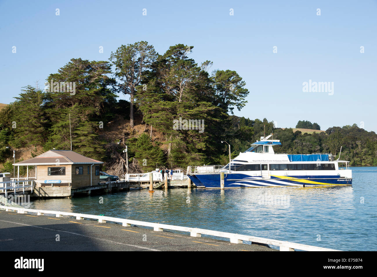 Sandspit nz hi-res stock photography and images - Alamy