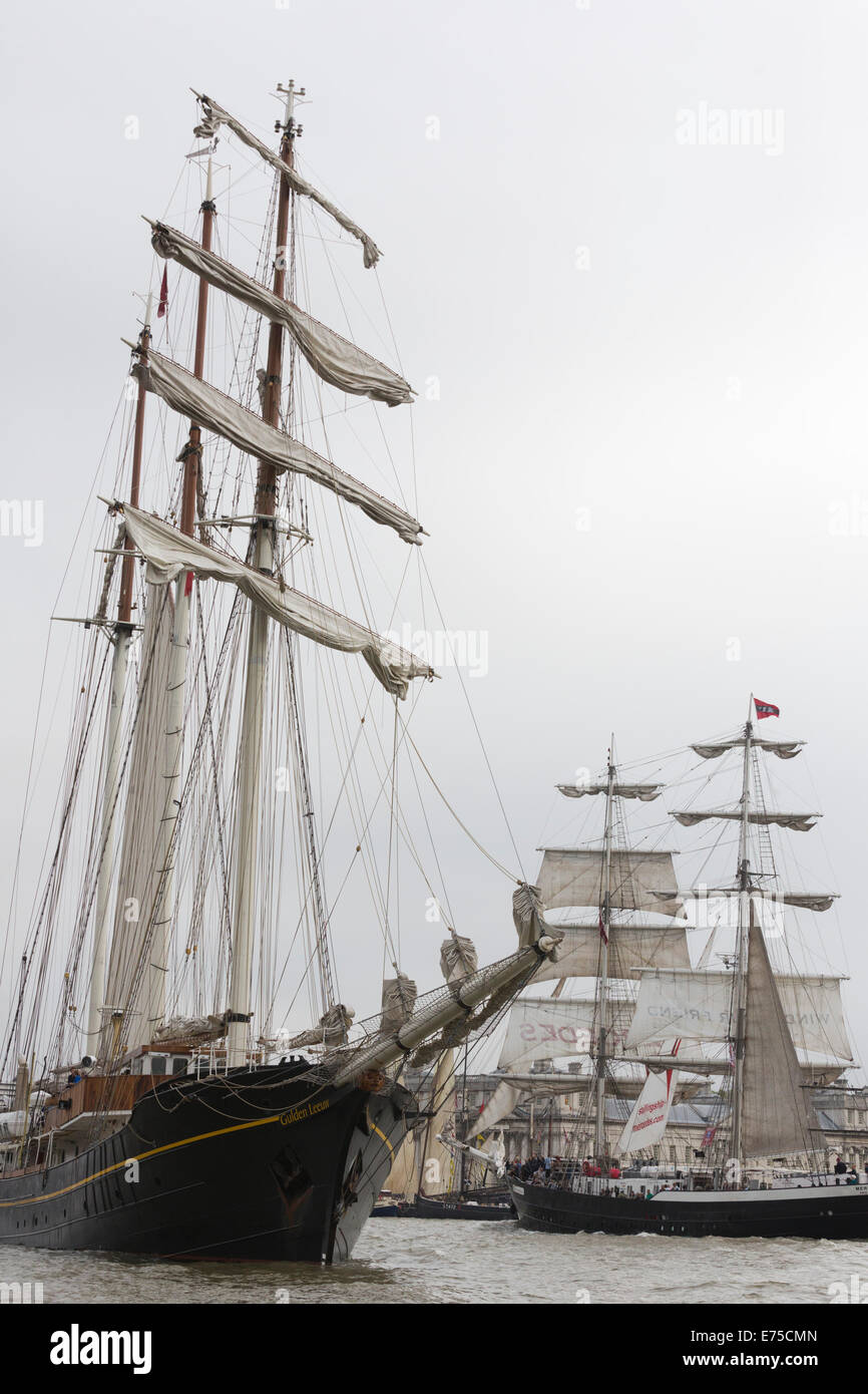 Greenwich london ships hi-res stock photography and images - Alamy