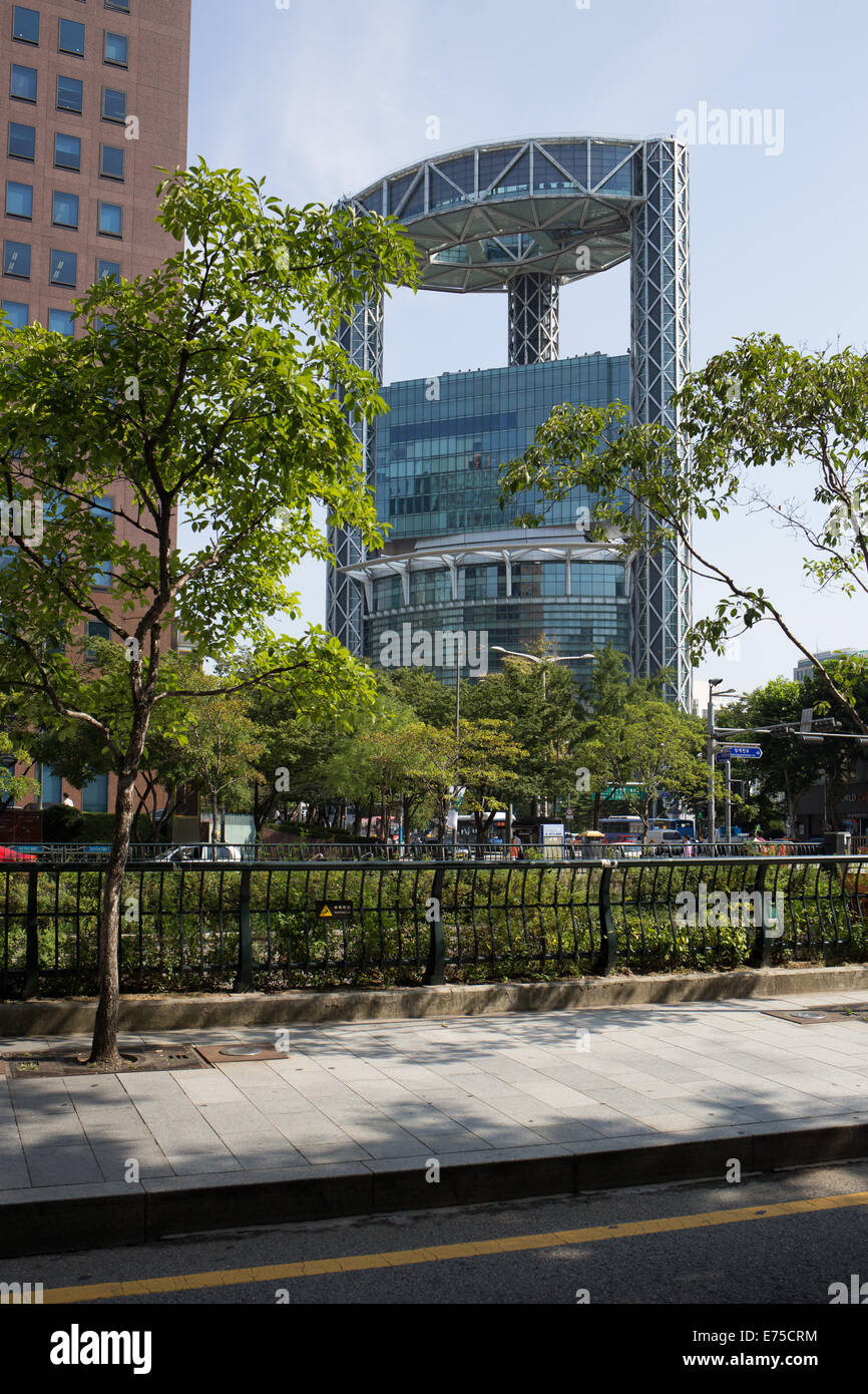 Jongno Tower, Seoul South Korea. Architect: Rafael Viñoly Stock Photo ...