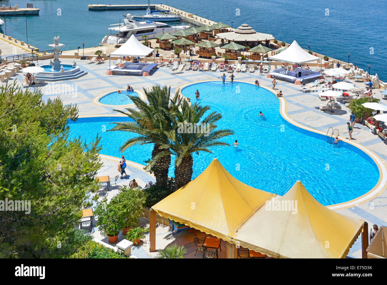 Luxury Grand Hotel Excelsior & swimming pool sun shades at five star ...