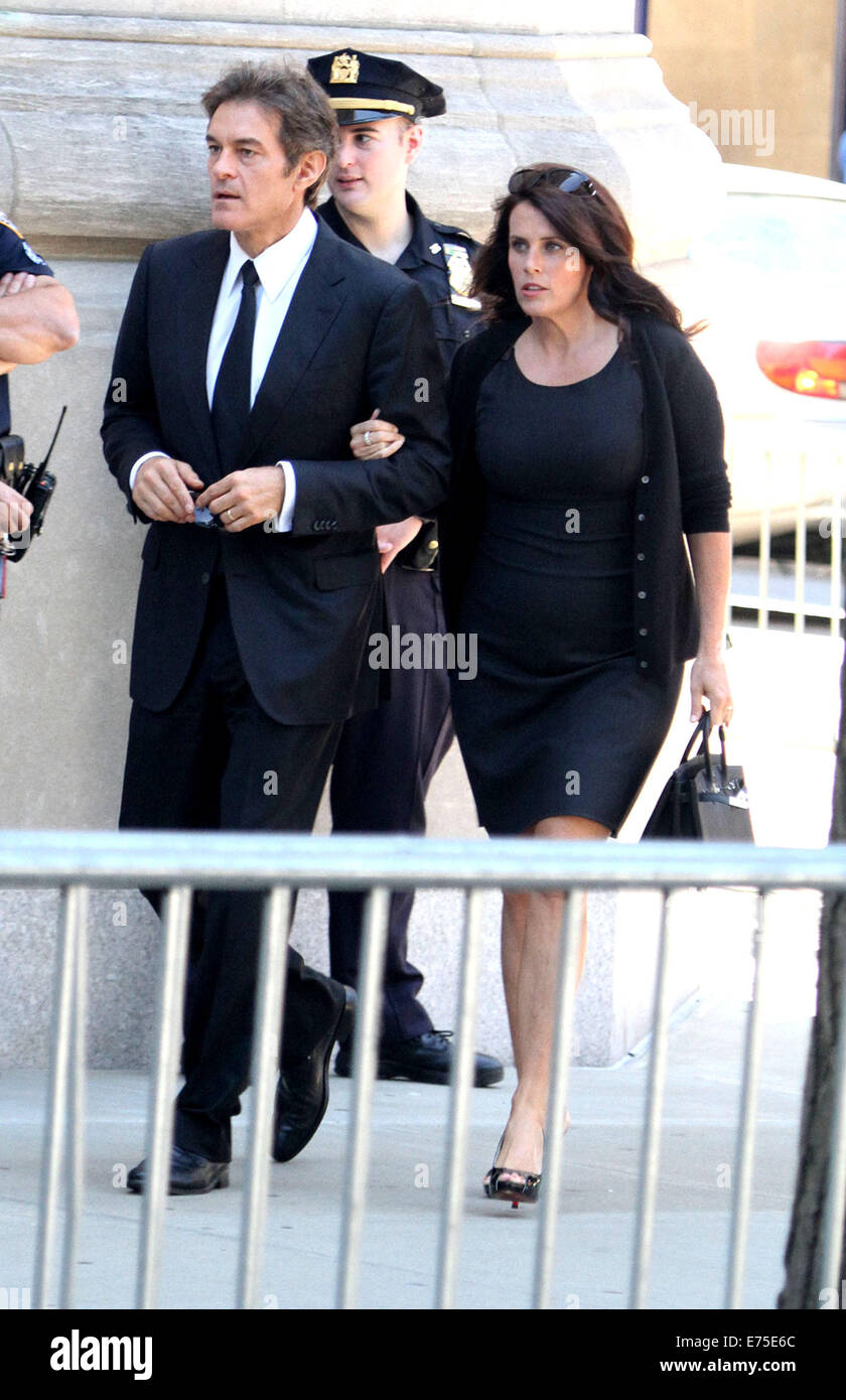 New York, New York, USA. 6th Sep, 2014. DR. MEHMET OZ and his wife LISA ...