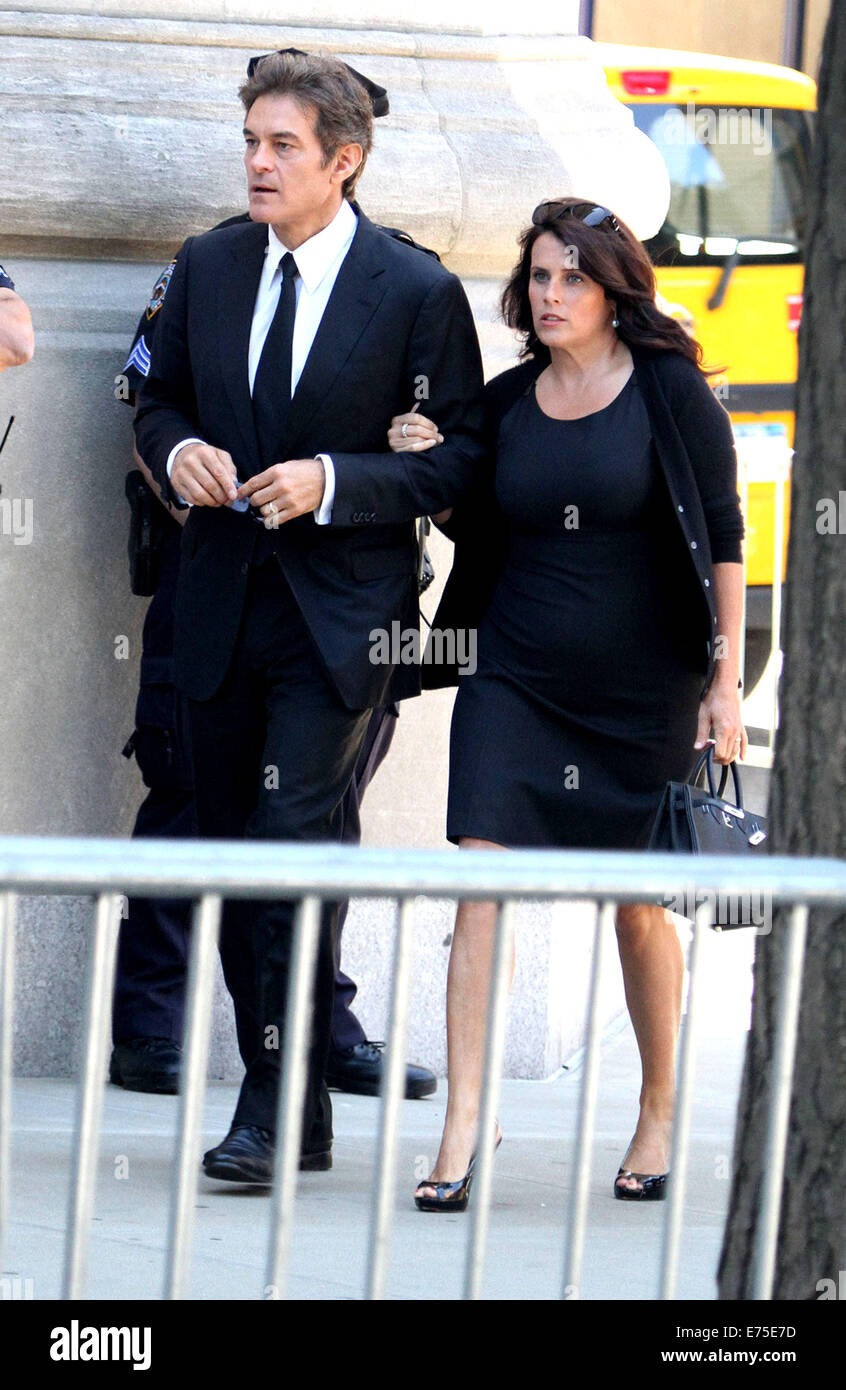 New York, New York, USA. 6th Sep, 2014. DR. MEHMET OZ and his wife LISA ...