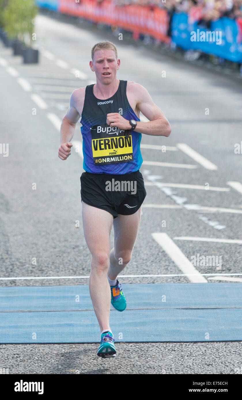 Athletics the great north run hi-res stock photography and images - Alamy