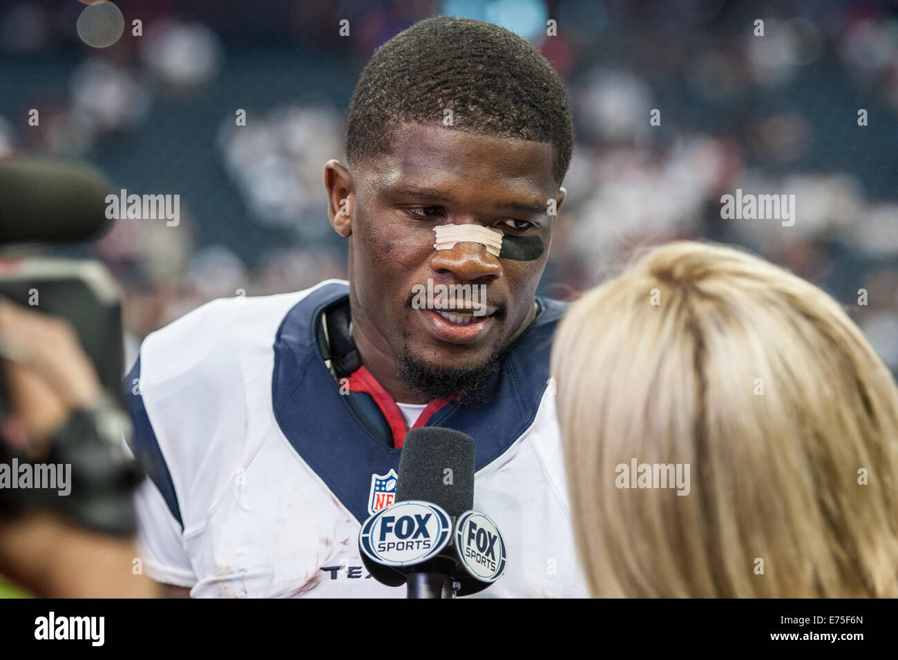 Nrg stadium wide hi-res stock photography and images - Alamy