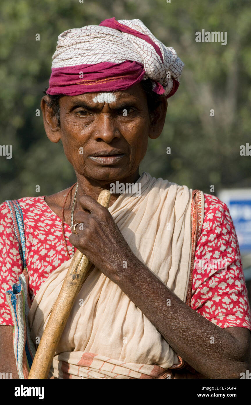 Poor indian woman hi-res stock photography and images - Alamy