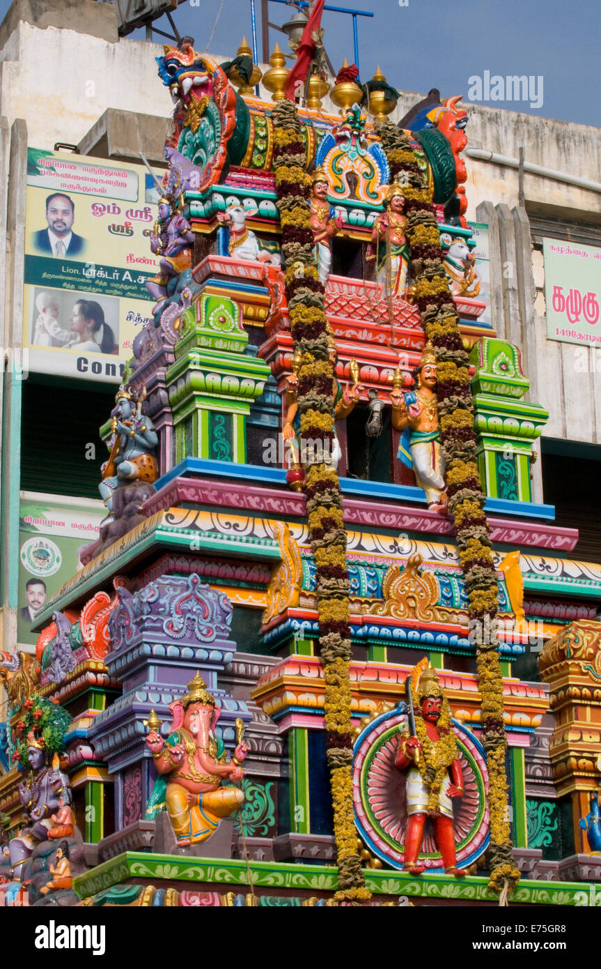 Multi coloured entrance tower, Gopuram, Shiva Temple Arunachala Hill ...