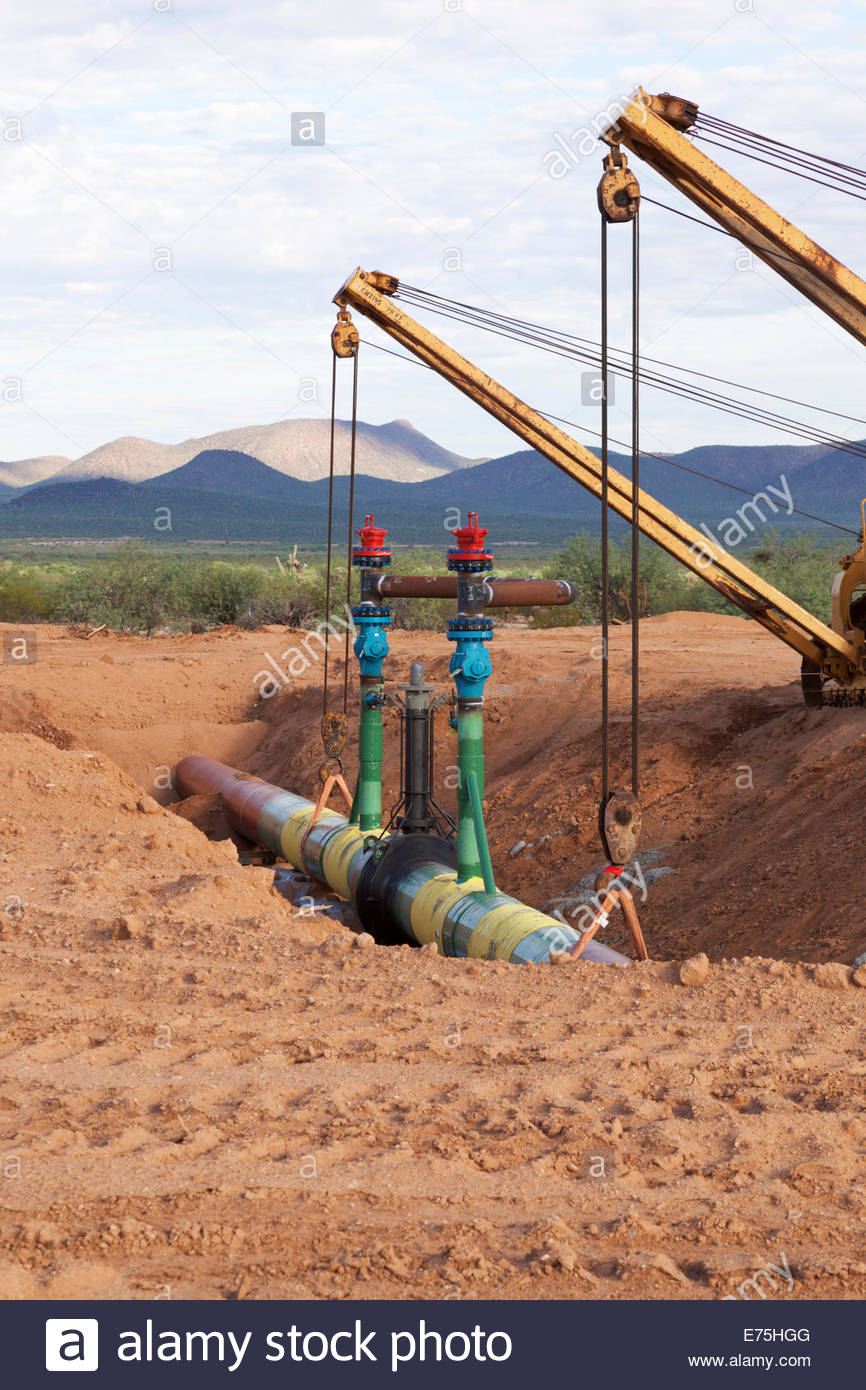 Pipelayer Stock Photos & Pipelayer Stock Images - Alamy