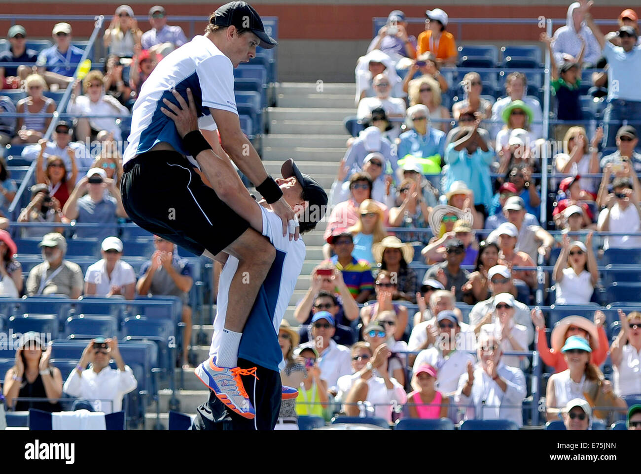 New York, USA. 7th Sep, 2014. Bob Bryan and Mike Bryan of the United ...