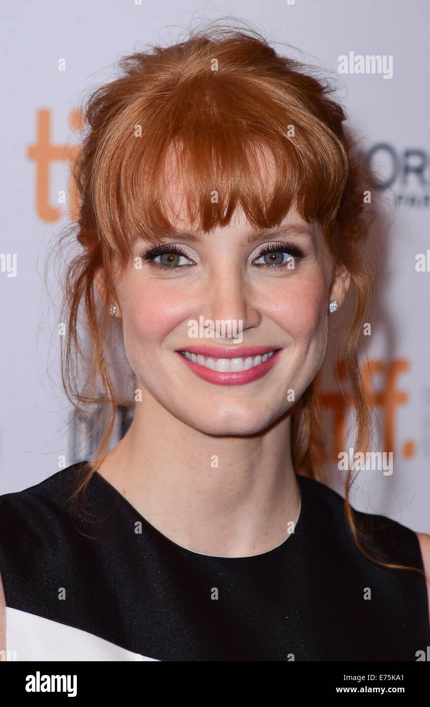 Miss julie jessica chastain hi-res stock photography and images - Alamy