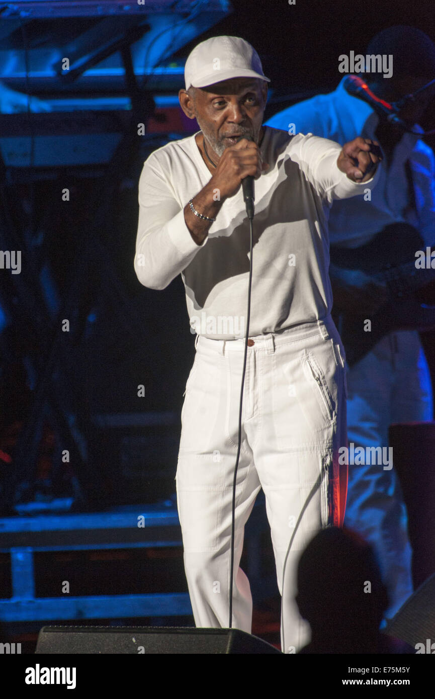 Philadelphia, Pennsylvania, USA. 7th Sep, 2014. R&B singer, FRANKIE ...