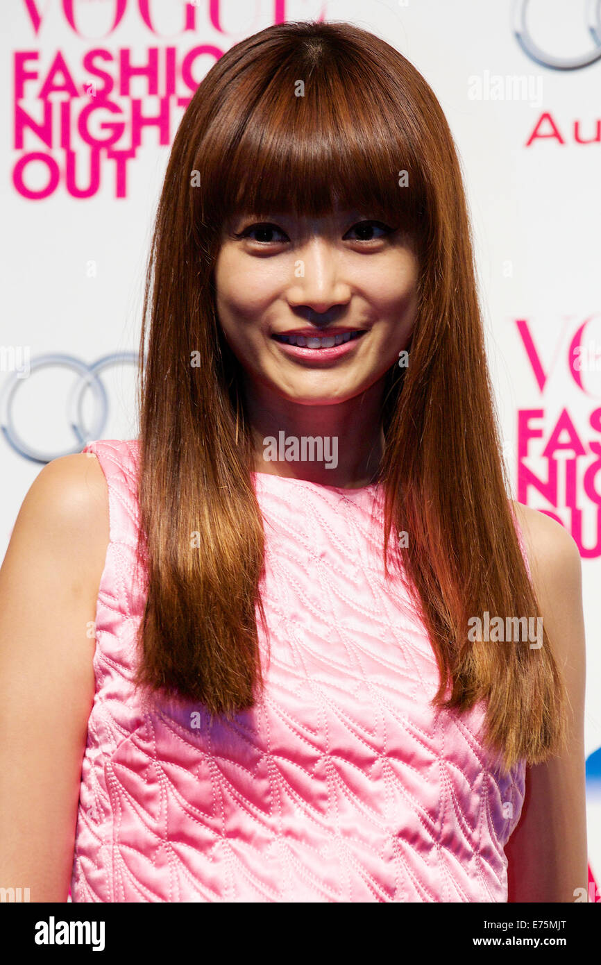 Youn A September 06 2014 Tokyo Japan Model Youn A Poses For The Cameras At The Fashions