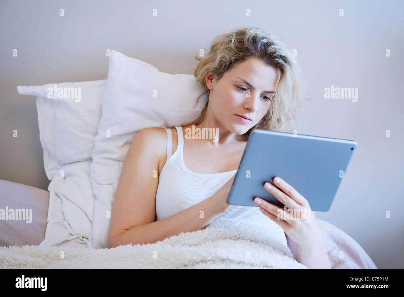 Woman with tablet Stock Photo - Alamy