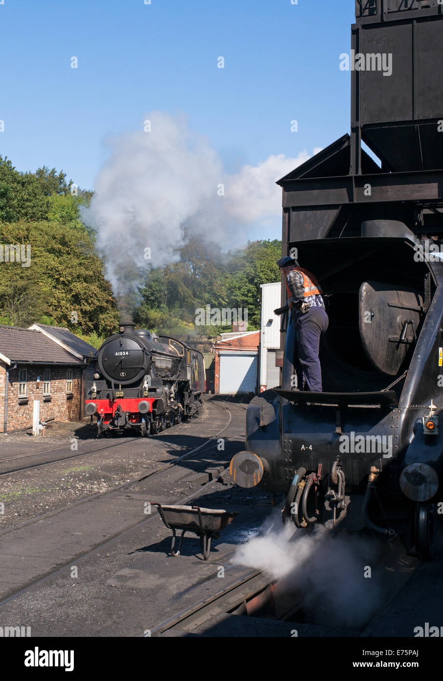 Nymr north yorkshire moors railway hi-res stock photography and images ...