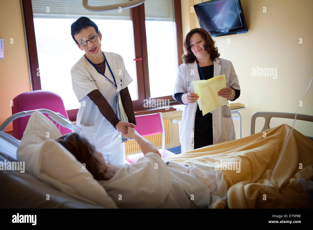 Liaison psychiatry hi-res stock photography and images - Alamy