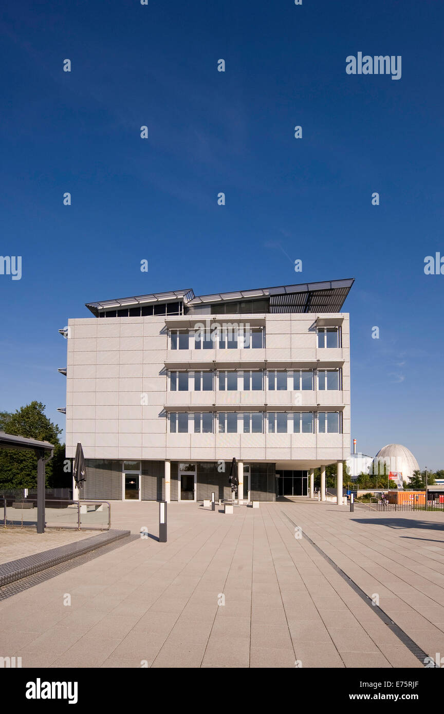 University site of the Garching Campus, buildings of the Technical ...
