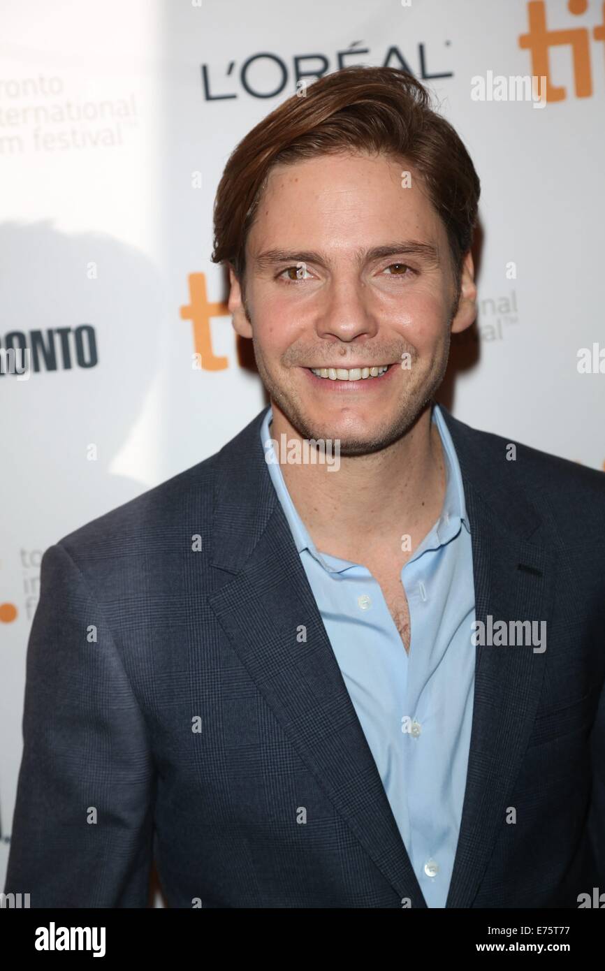 Toronto, Canada. 06th Sep, 2014. Actor Daniel Bruhl poses at the ...