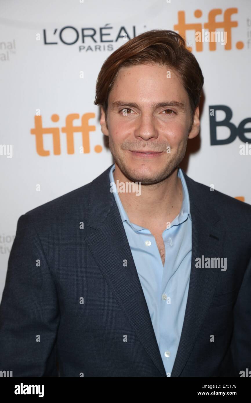 Toronto, Canada. 06th Sep, 2014. Actor Daniel Bruhl poses at the ...