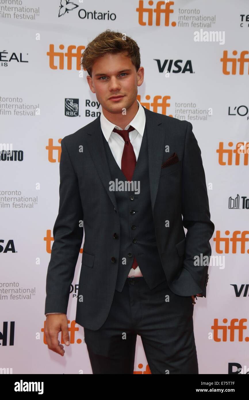Toronto, Canada. 06th Sep, 2014. Actor Jeremy Irvine arrives at the ...