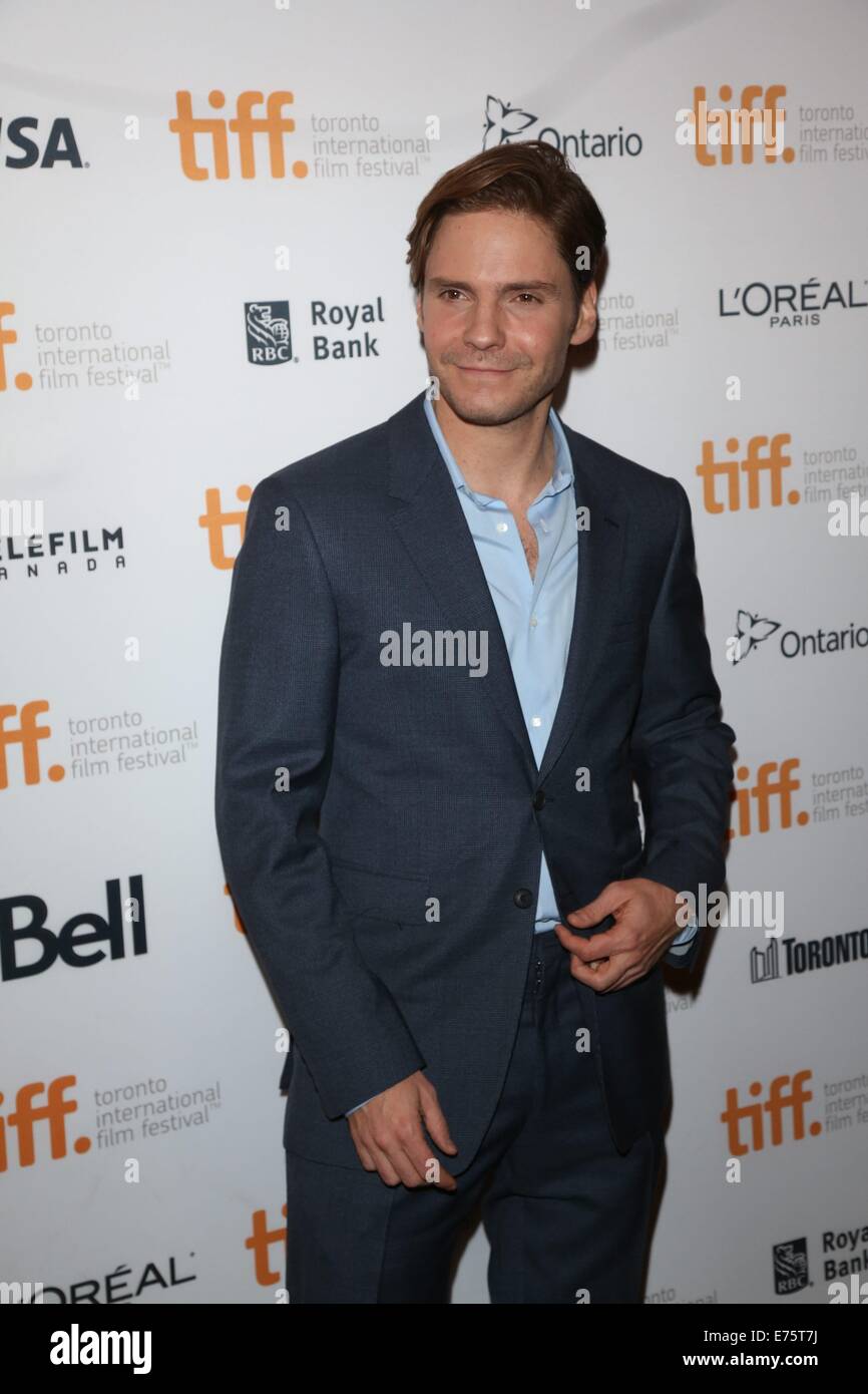 Toronto, Canada. 06th Sep, 2014. Actor Daniel Bruhl poses at the ...