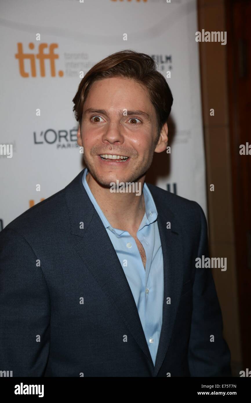 Toronto, Canada. 06th Sep, 2014. Actor Daniel Bruhl poses at the ...