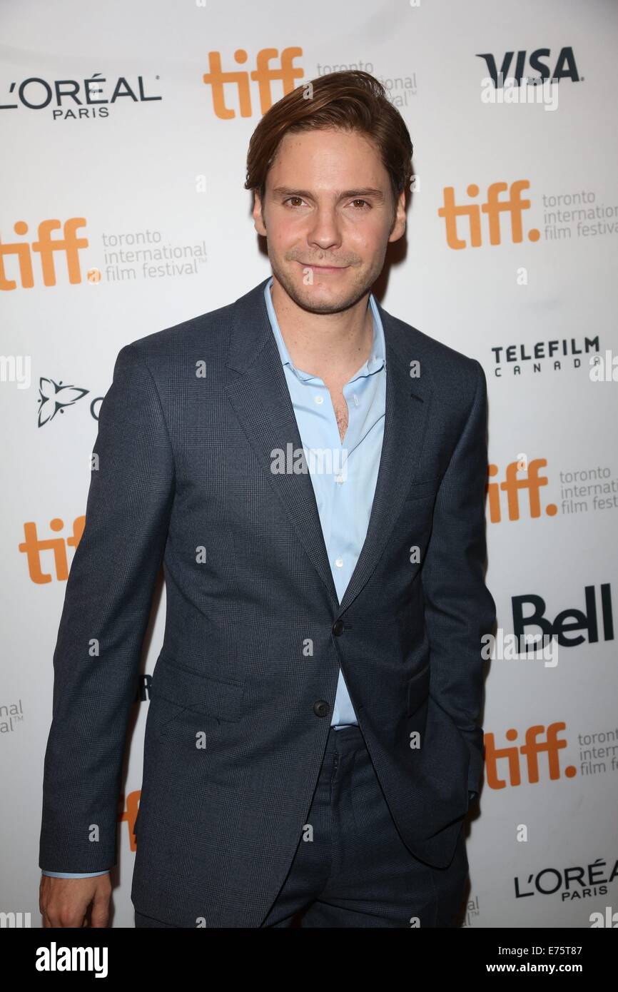 Toronto, Canada. 06th Sep, 2014. Actor Daniel Bruhl poses at the ...