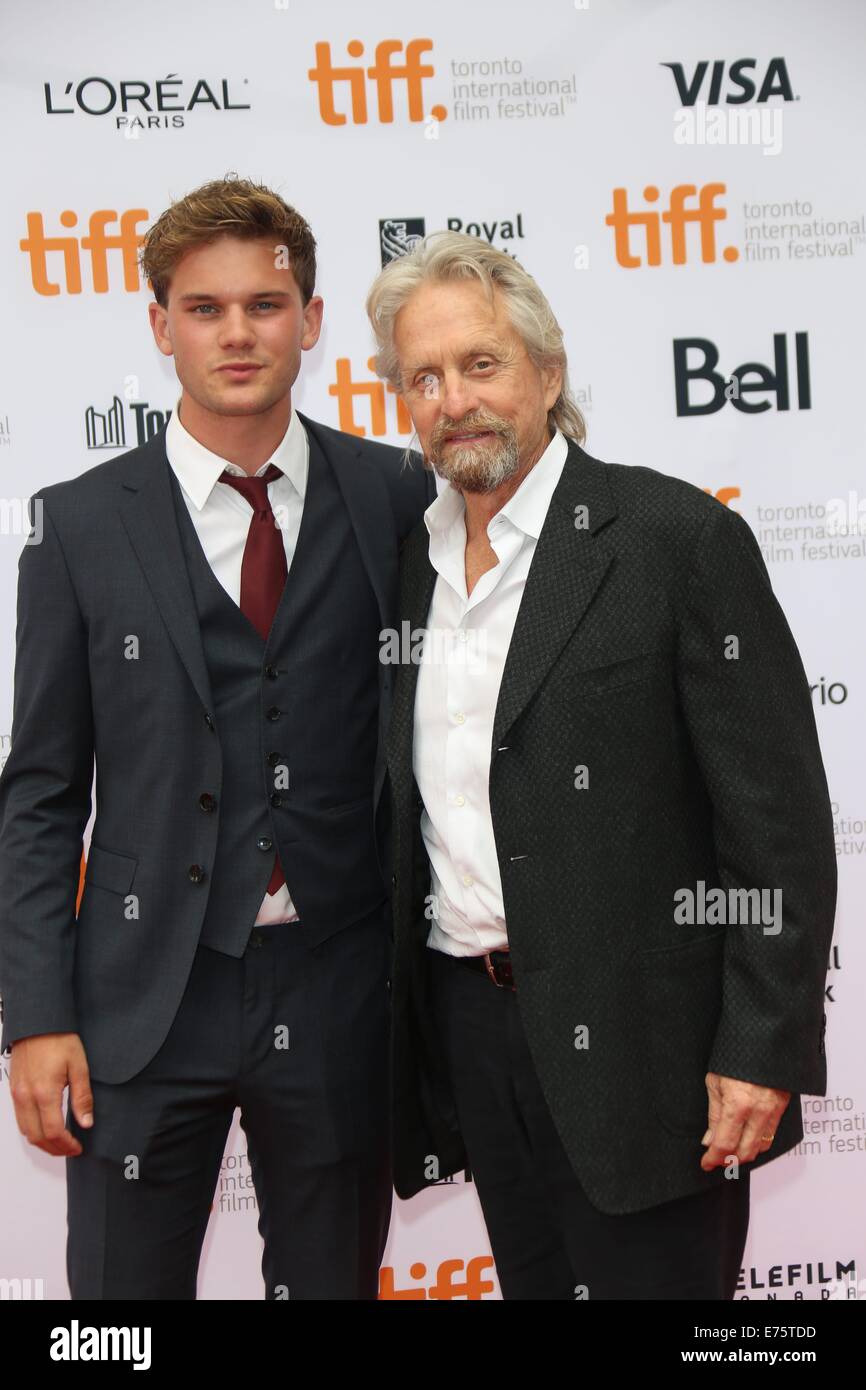 Toronto, Canada. 06th Sep, 2014. Actors Michael Douglas (r) and Jeremy ...