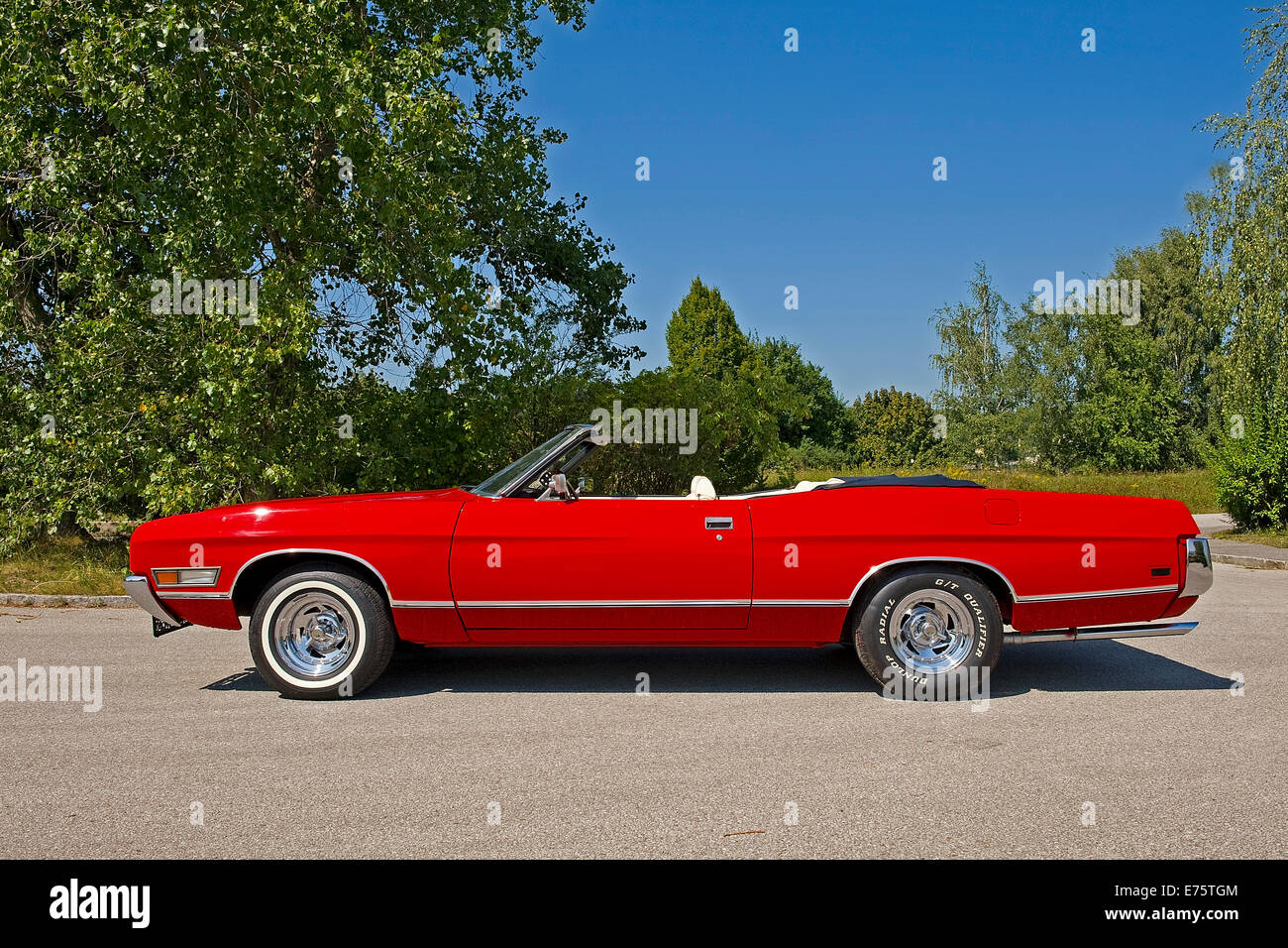 Ford LTD 429, built in 1972 Stock Photo - Alamy