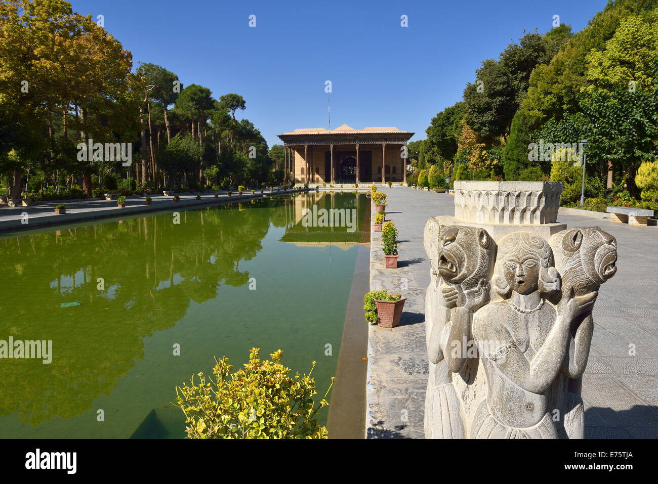 Chehel Sotoun pavilion, UNESCO World Heritage Site, Isfahan, Iran ...