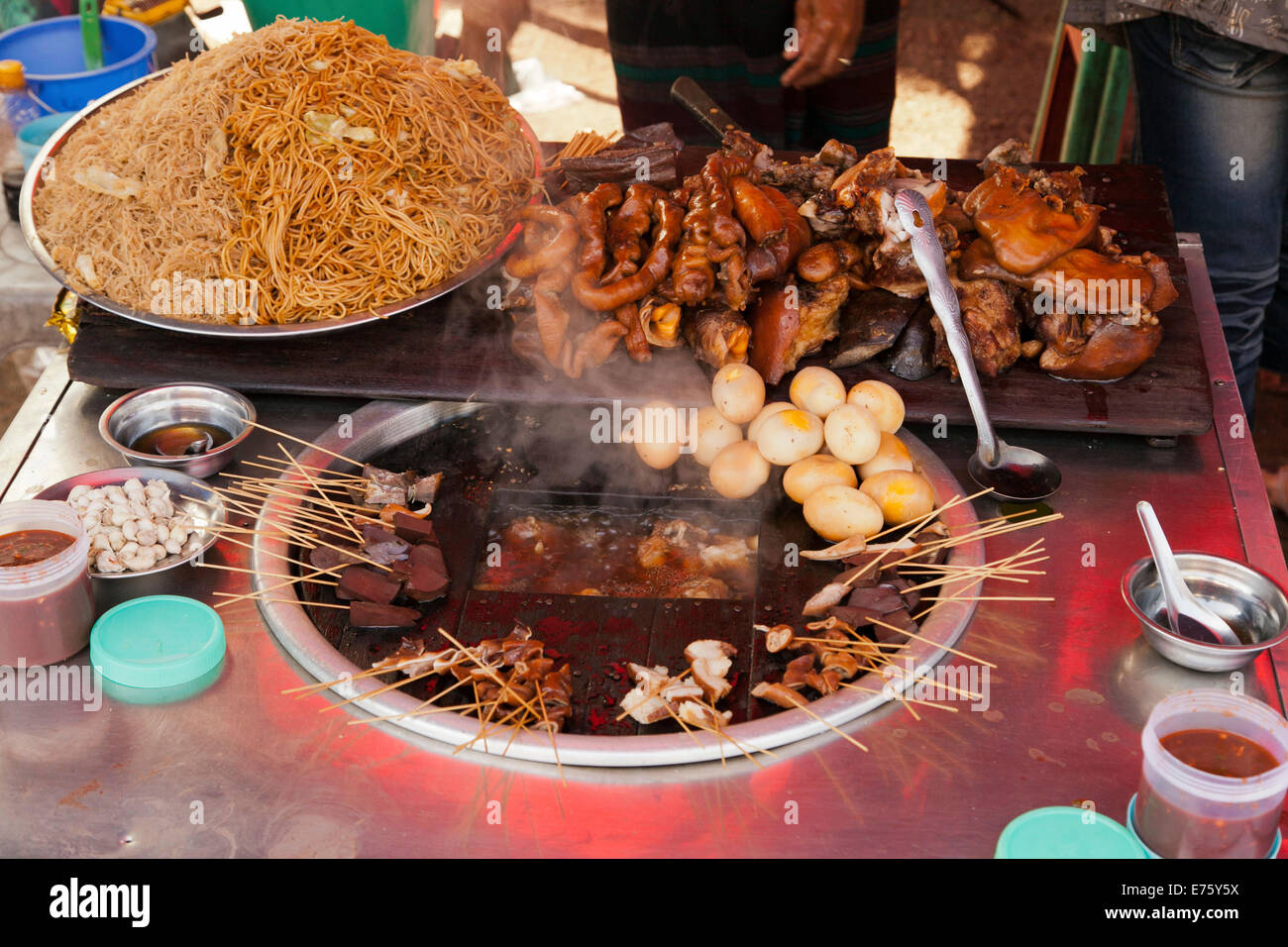 Cookshop, Yangon, Myanmar Stock Photo - Alamy