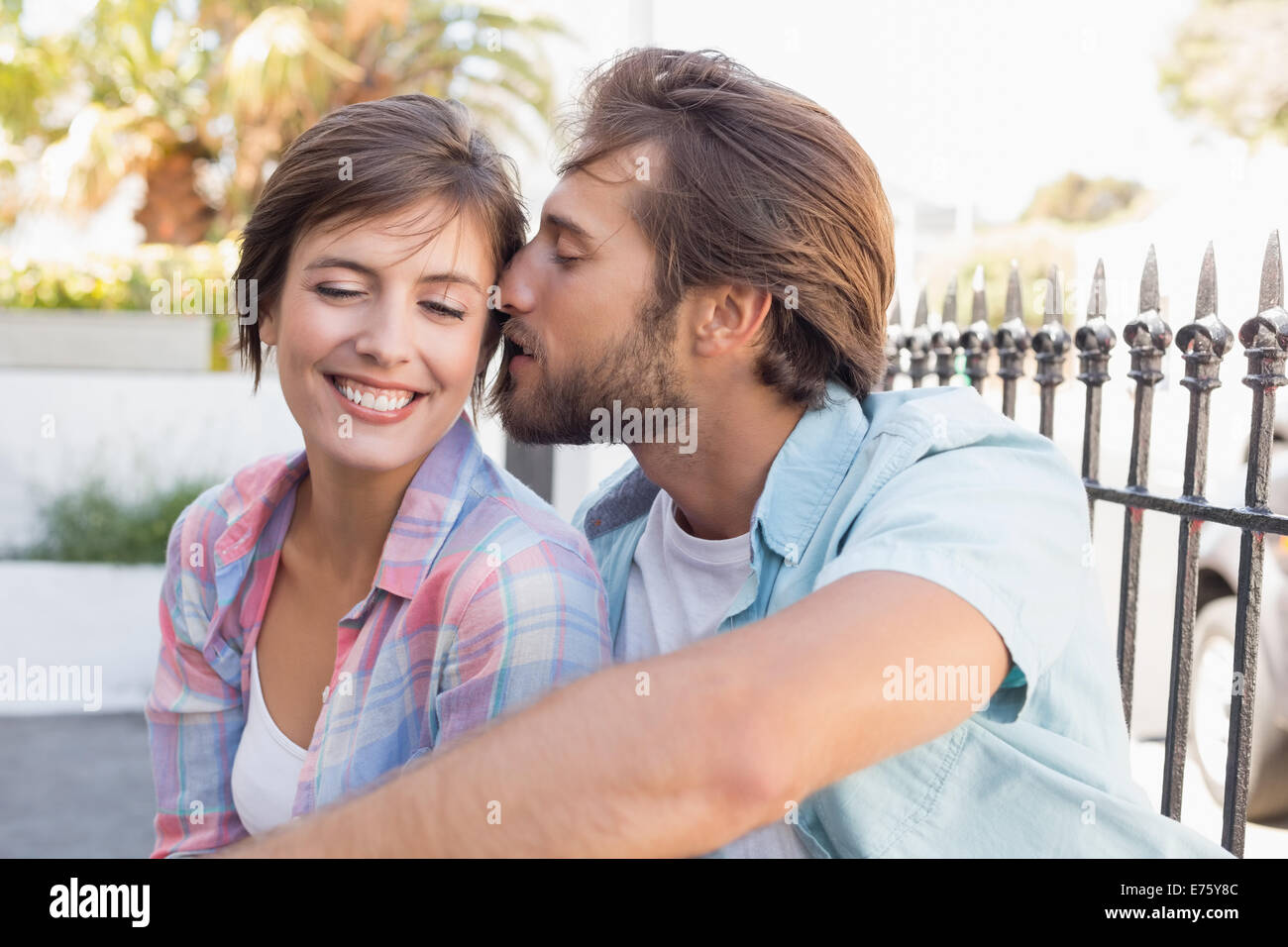 Pretty woman cuddling kissing hi-res stock photography and images - Alamy