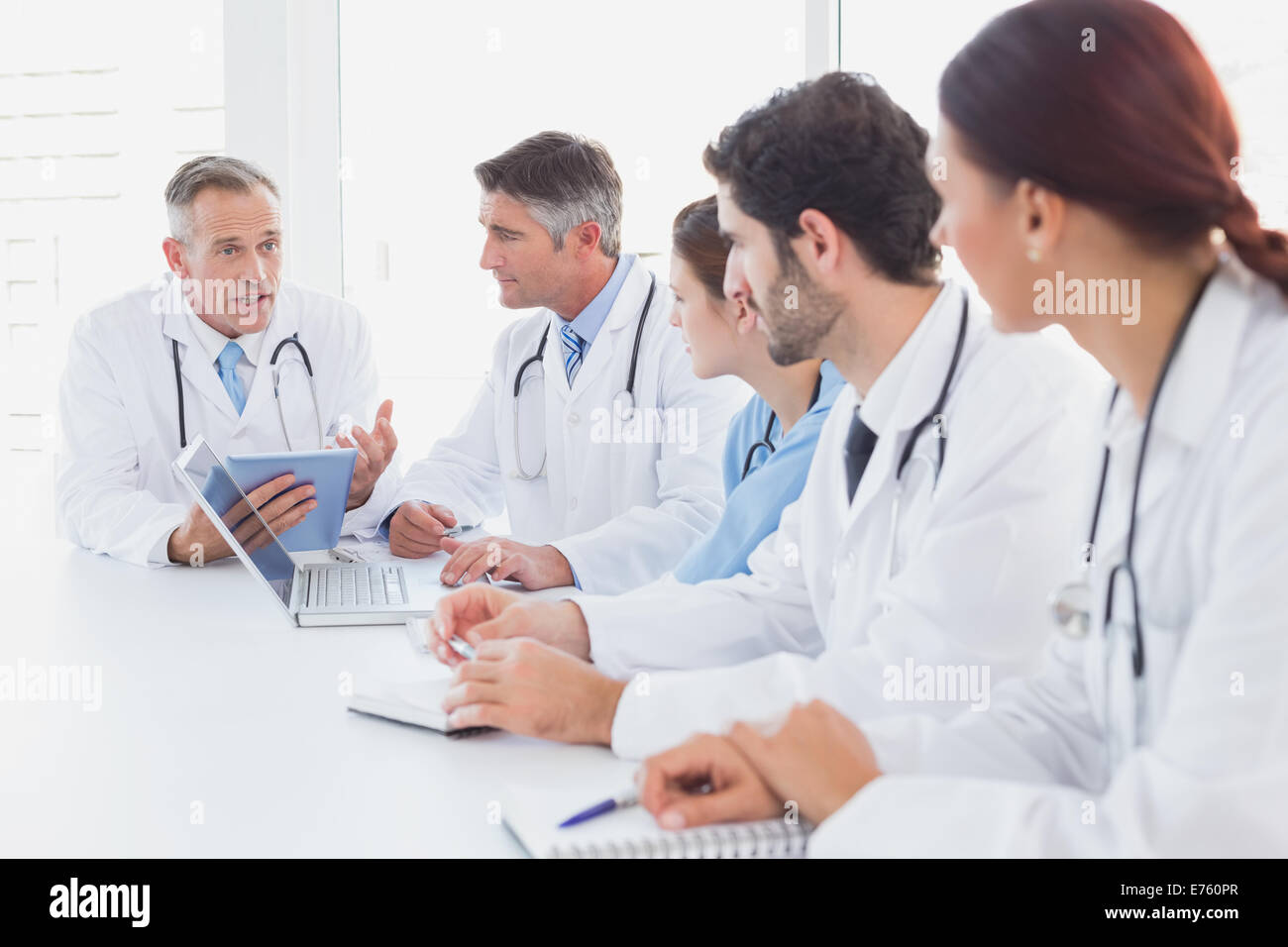 Medical discussion hi-res stock photography and images - Alamy