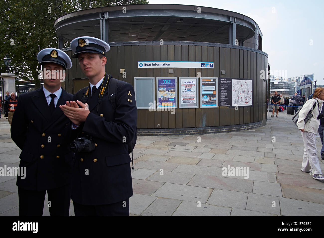 Adshells hi-res stock photography and images - Alamy