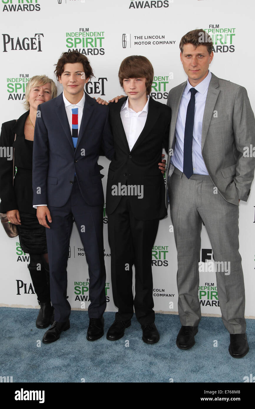 Green tye hi-res stock photography and images - Alamy