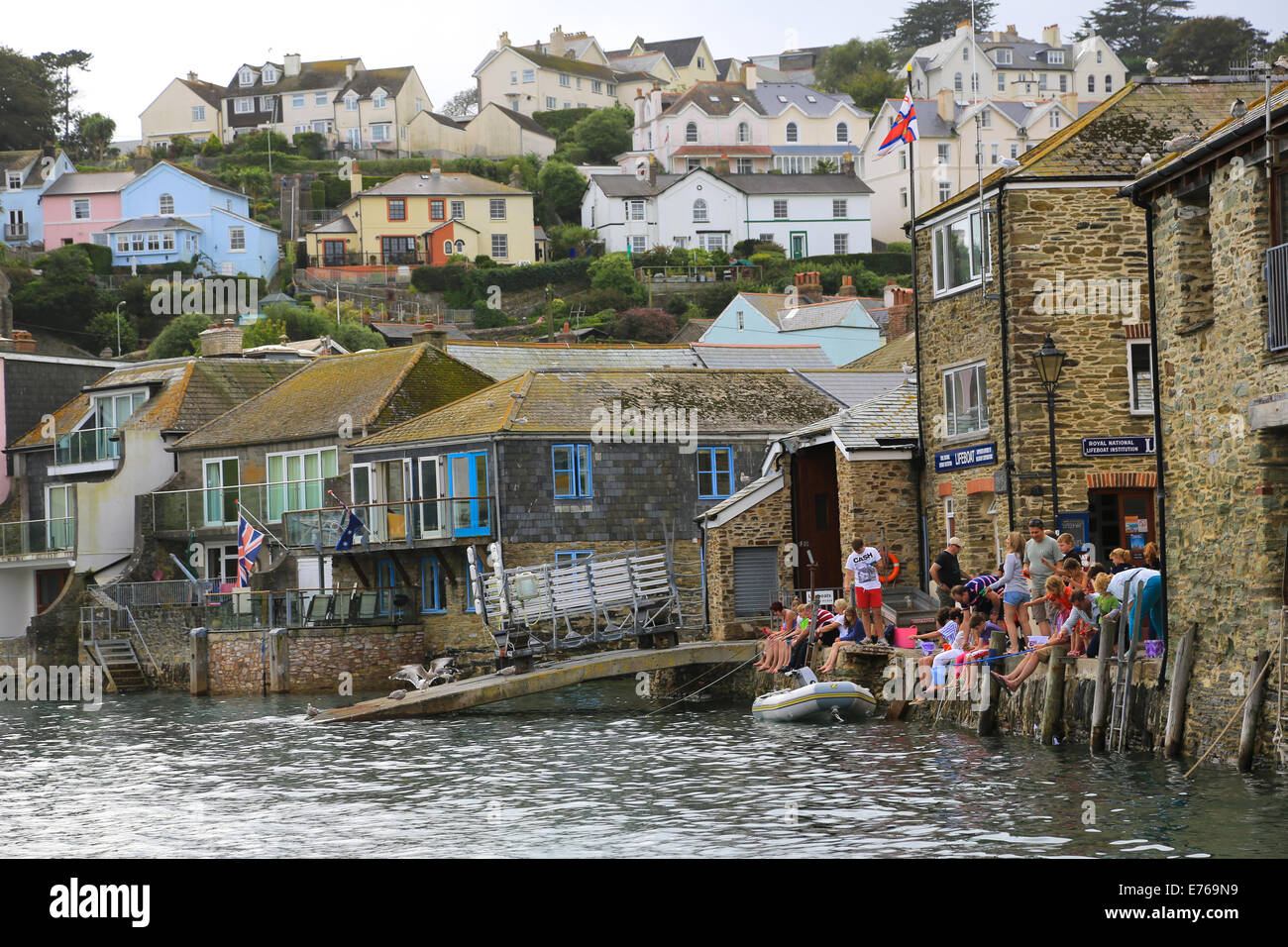 Salcombe waterfront hi-res stock photography and images - Alamy
