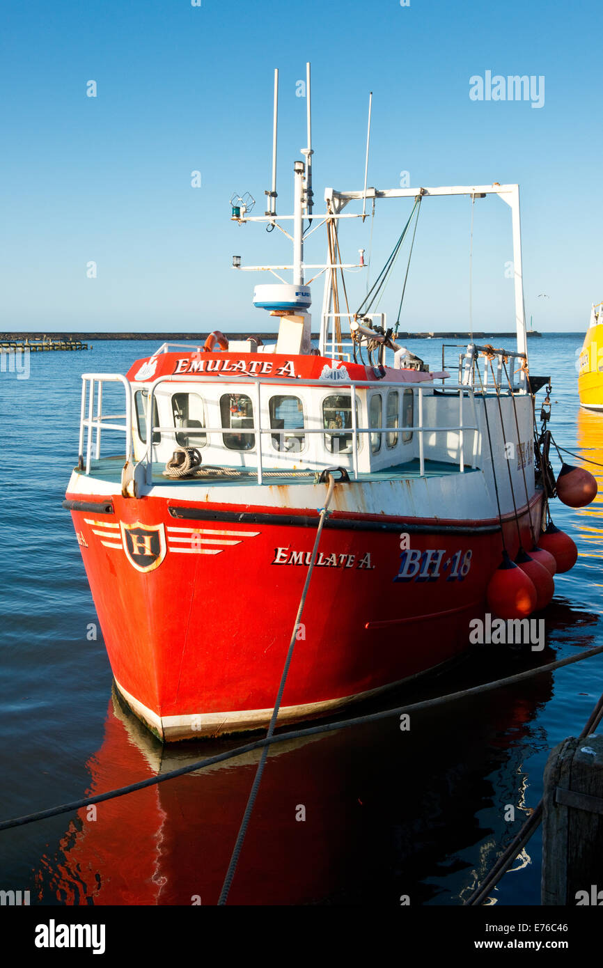 Red fishing boat in Amble harbour, UK Stock Photo - Alamy