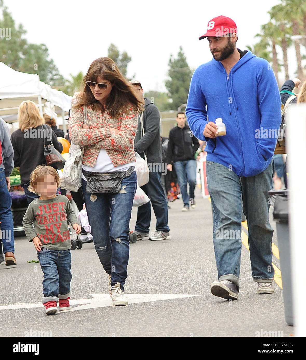 Selma Blair and Jason Bleick take their son, Arthur to the Farmers ...