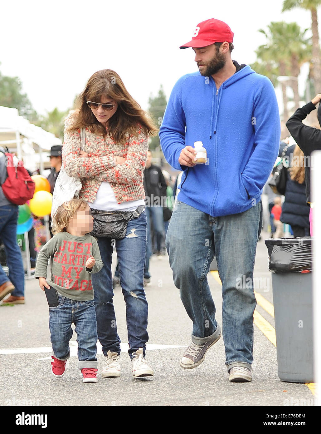 Selma Blair and Jason Bleick take their son, Arthur to the Farmers ...
