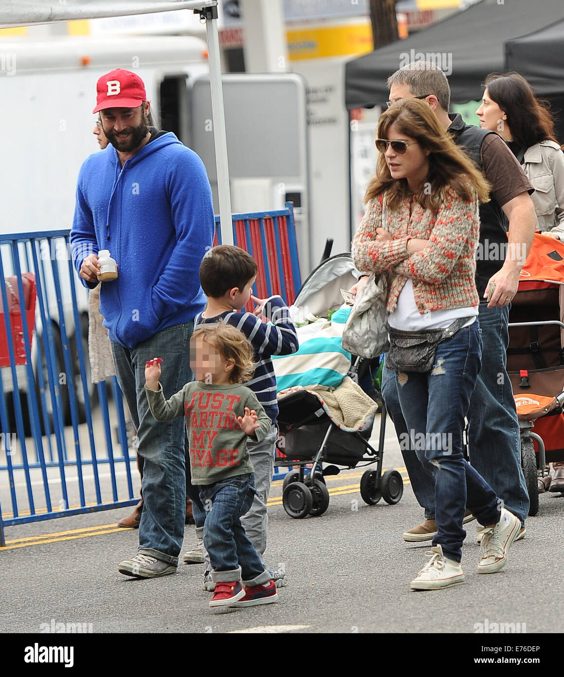 Selma Blair and Jason Bleick take their son, Arthur to the Farmers ...