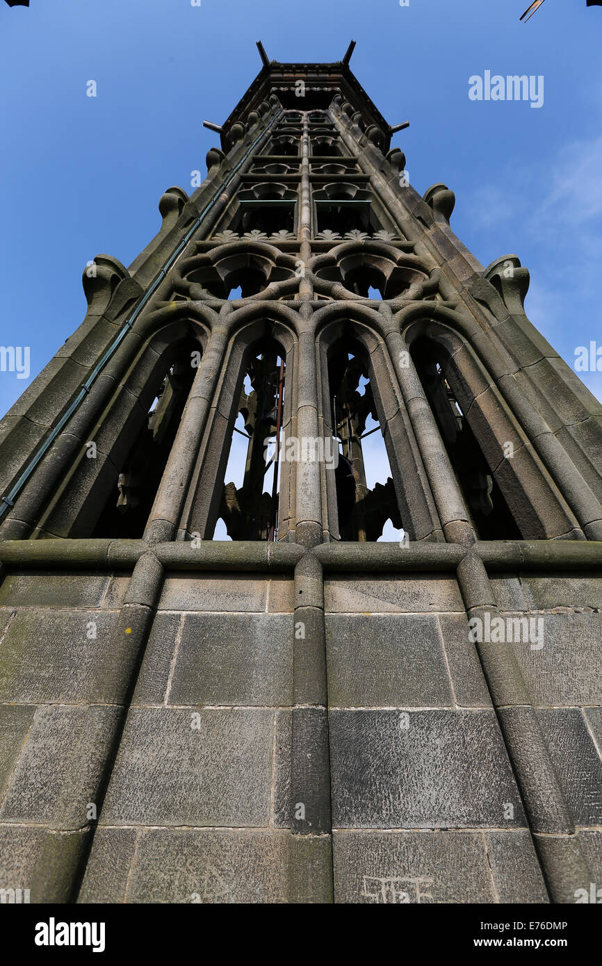 Glasgow University bell tower stone spire close up Stock Photo - Alamy