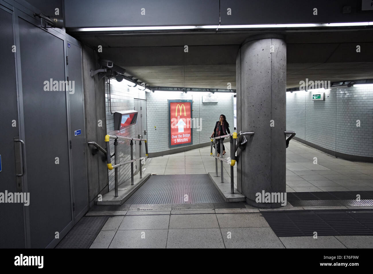 Adshells hi-res stock photography and images - Alamy